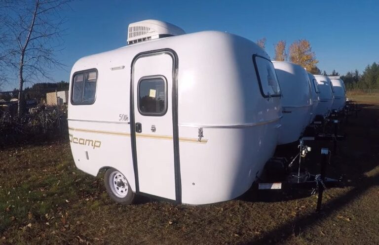 15 Best Small Campers with Bathrooms 2023: The Ultimate List – RVchief